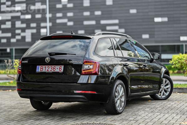 Black Skoda Octavia 2019 in Jelgava, with an engine capacity of 1.60 L and mileage of 245 thousand km for 8700 €, photo 5 on AUTOMOTO.COM.LV