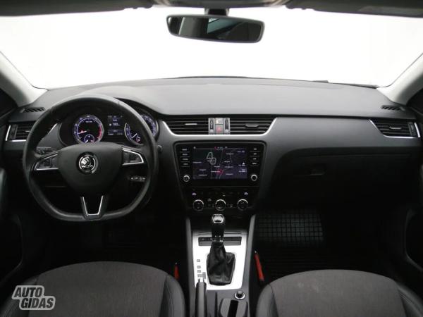 Melns Skoda Octavia 2020 Viļņa, ar dzinēja tilpumu 1.50 L un nobraukumu 173 tūkst. km par 12799 €, foto 2 vietnē AUTOMOTO.COM.LV
