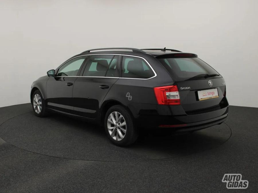 Melns Skoda Octavia 2020 Viļņa, ar dzinēja tilpumu 1.50 L un nobraukumu 173 tūkst. km par 12799 €, foto 8 vietnē AUTOMOTO.COM.LV