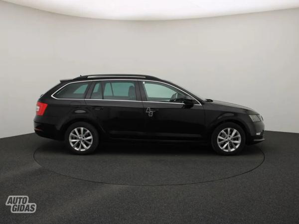 Melns Skoda Octavia 2020 Viļņa, ar dzinēja tilpumu 1.50 L un nobraukumu 173 tūkst. km par 12799 €, foto 9 vietnē AUTOMOTO.COM.LV