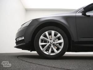 Melns Skoda Octavia 2020 Viļņa, ar dzinēja tilpumu 1.50 L un nobraukumu 173 tūkst. km par 12799 €, foto 29 vietnē AUTOMOTO.COM.LV