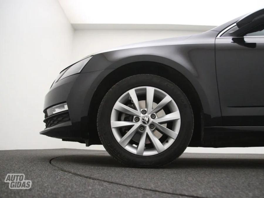 Melns Skoda Octavia 2020 Viļņa, ar dzinēja tilpumu 1.50 L un nobraukumu 173 tūkst. km par 12799 €, foto 29 vietnē AUTOMOTO.COM.LV