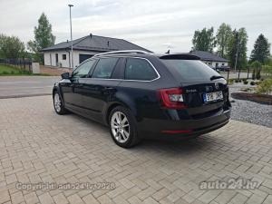 Melns Skoda Octavia 2020 Tartu, ar dzinēja tilpumu 1.50 L un nobraukumu 51 tūkst. km par 18900 €, foto 6 vietnē AUTOMOTO.COM.LV