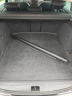 Melns Skoda Octavia 2020 Tartu, ar dzinēja tilpumu 1.50 L un nobraukumu 51 tūkst. km par 18900 €, foto 11 vietnē AUTOMOTO.COM.LV