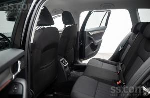 Melns Skoda Octavia 2020 Rīga, ar dzinēja tilpumu 1.50 L un nobraukumu 180 tūkst. km par 10899 €, foto 9 vietnē AUTOMOTO.COM.LV