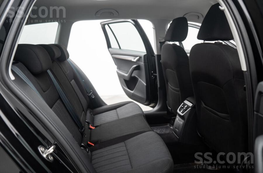 Melns Skoda Octavia 2020 Rīga, ar dzinēja tilpumu 1.50 L un nobraukumu 180 tūkst. km par 10899 €, foto 10 vietnē AUTOMOTO.COM.LV