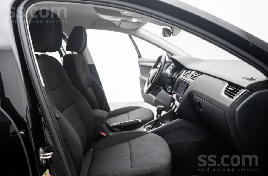 Melns Skoda Octavia 2020 Rīga, ar dzinēja tilpumu 1.50 L un nobraukumu 180 tūkst. km par 10899 €, foto 11 vietnē AUTOMOTO.COM.LV