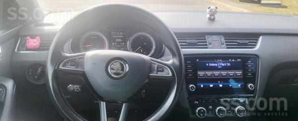 Melns Skoda Octavia 2020 Ogre, ar dzinēja tilpumu 1.50 L un nobraukumu 450 tūkst. km par 11000 €, foto 4 vietnē AUTOMOTO.COM.LV
