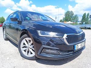 Black Skoda Octavia 2020 in Daugavpils, with an engine capacity of 2.00 L and mileage of 0 thousand km for 15600 €, photo 3 on AUTOMOTO.COM.LV