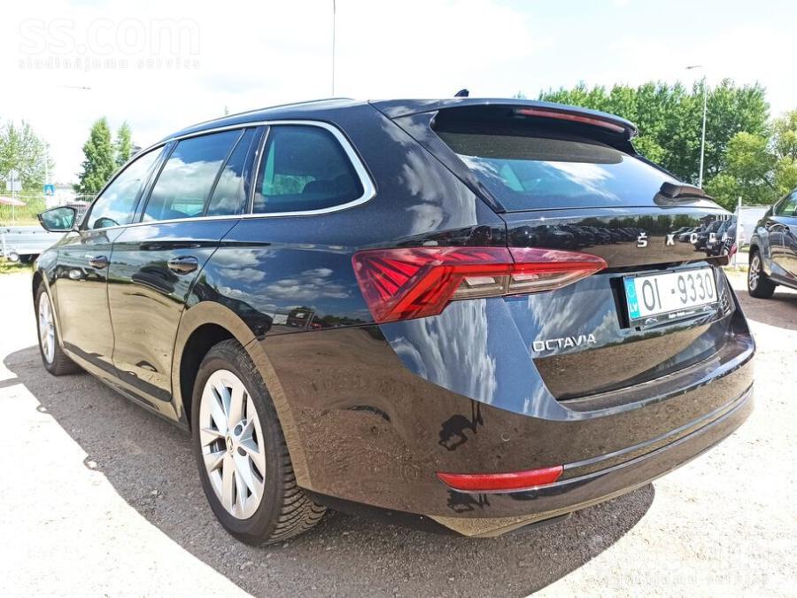 Black Skoda Octavia 2020 in Daugavpils, with an engine capacity of 2.00 L and mileage of 0 thousand km for 15600 €, photo 8 on AUTOMOTO.COM.LV