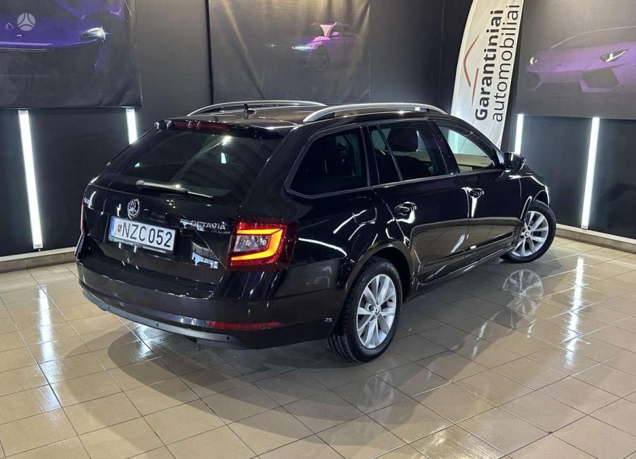 Melns Skoda Octavia 2020 Viļņa, ar dzinēja tilpumu 1.60 L un nobraukumu 157 tūkst. km par 12750 €, foto 3 vietnē AUTOMOTO.COM.LV