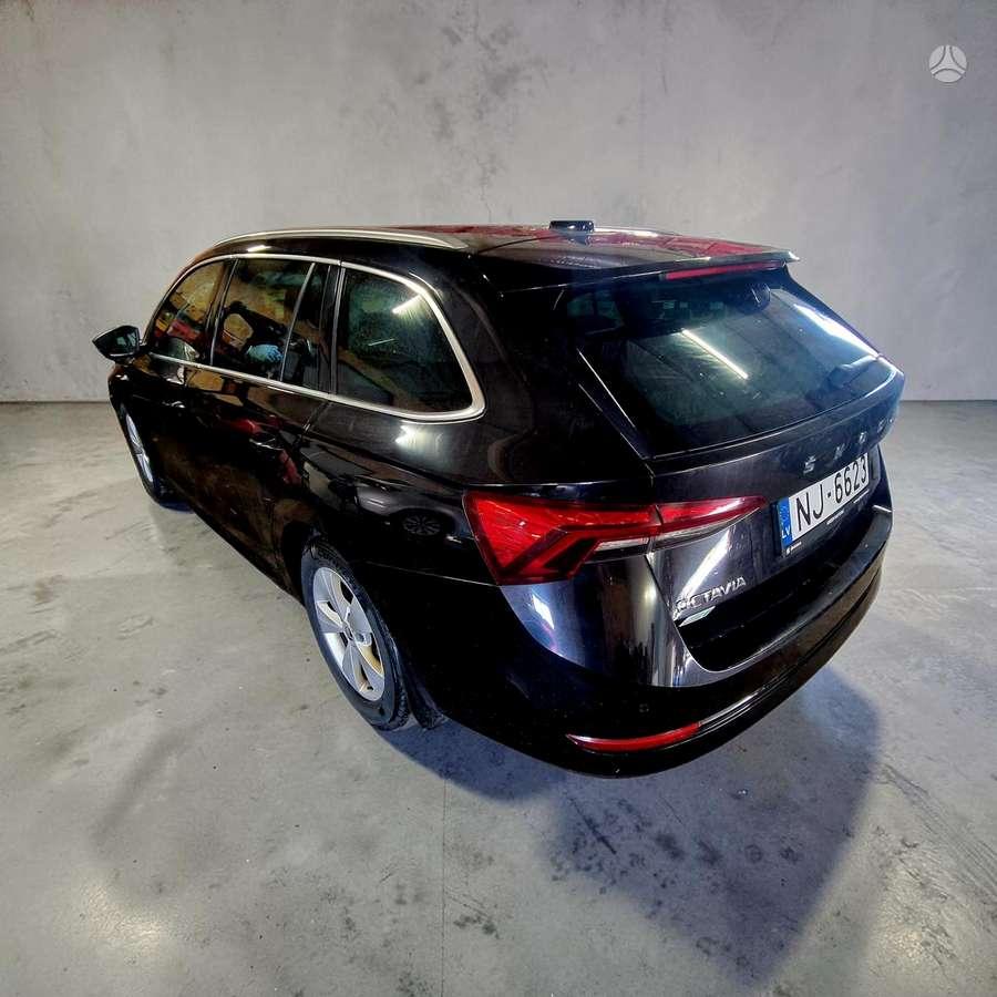 Black Skoda Octavia 2020 in Kaunas, with an engine capacity of 1.97 L and mileage of 111 thousand km for 7150 €, photo 5 on AUTOMOTO.COM.LV