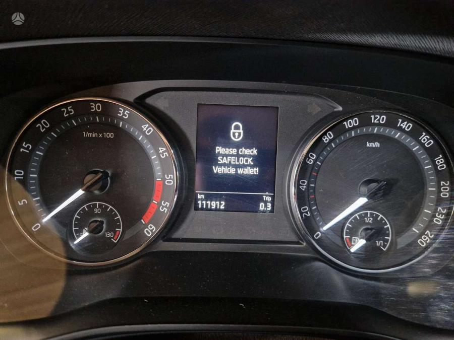 Black Skoda Octavia 2020 in Kaunas, with an engine capacity of 1.97 L and mileage of 111 thousand km for 7150 €, photo 9 on AUTOMOTO.COM.LV