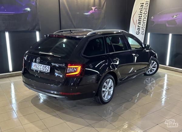 Melns Skoda Octavia 2020 Avižieniai, ar dzinēja tilpumu 1.60 L un nobraukumu 157 tūkst. km par 12750 €, foto 2 vietnē AUTOMOTO.COM.LV