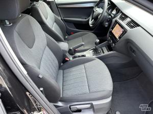Melns Skoda Octavia 2020 Avižieniai, ar dzinēja tilpumu 1.60 L un nobraukumu 157 tūkst. km par 12750 €, foto 5 vietnē AUTOMOTO.COM.LV