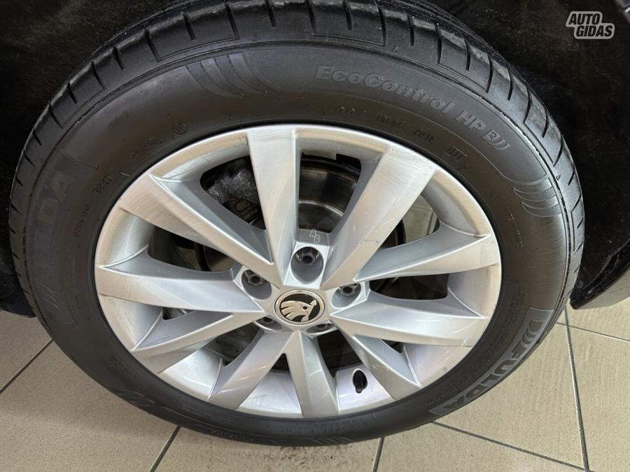 Melns Skoda Octavia 2020 Avižieniai, ar dzinēja tilpumu 1.60 L un nobraukumu 157 tūkst. km par 12750 €, foto 28 vietnē AUTOMOTO.COM.LV