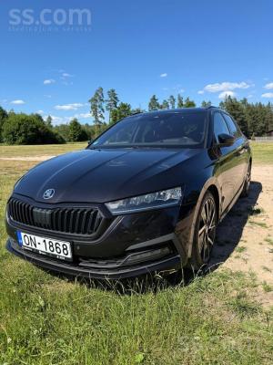 Black Skoda Octavia 2020 in Riga, with an engine capacity of 2.00 L and mileage of 266 thousand km for 16500 €, photo 3 on AUTOMOTO.COM.LV