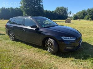 Black Skoda Octavia 2020 in Riga, with an engine capacity of 2.00 L and mileage of 266 thousand km for 16500 €, photo 5 on AUTOMOTO.COM.LV