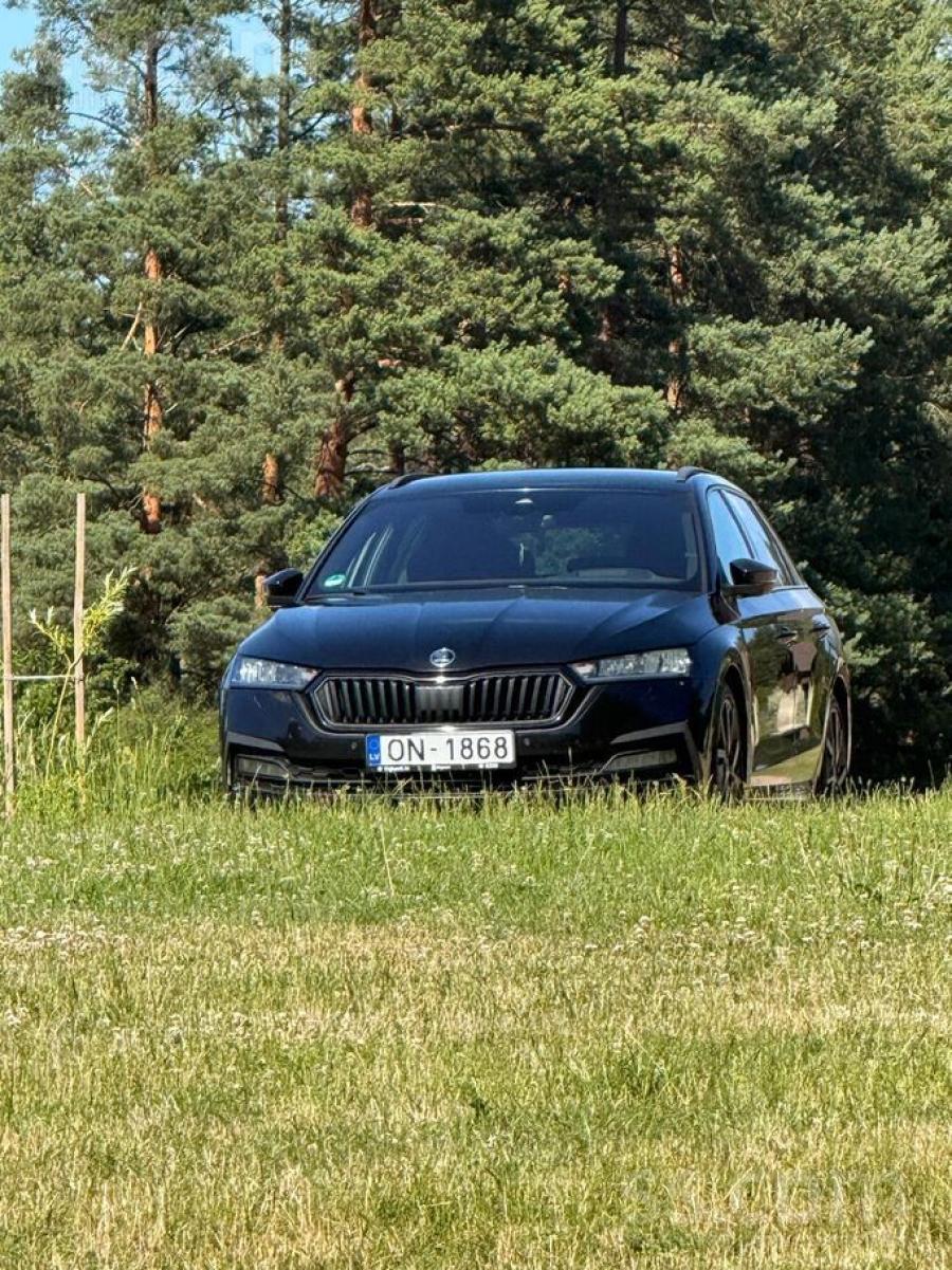 Black Skoda Octavia 2020 in Riga, with an engine capacity of 2.00 L and mileage of 266 thousand km for 16500 €, photo 7 on AUTOMOTO.COM.LV