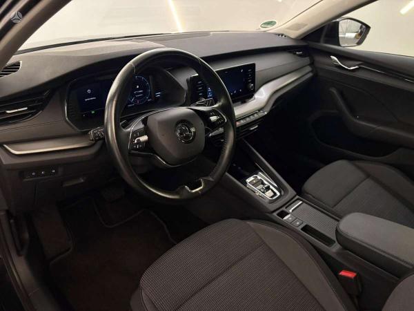 Melns Skoda Octavia 2020 Marijampole, ar dzinēja tilpumu 1.97 L un nobraukumu 276 tūkst. km par 13250 €, foto 2 vietnē AUTOMOTO.COM.LV