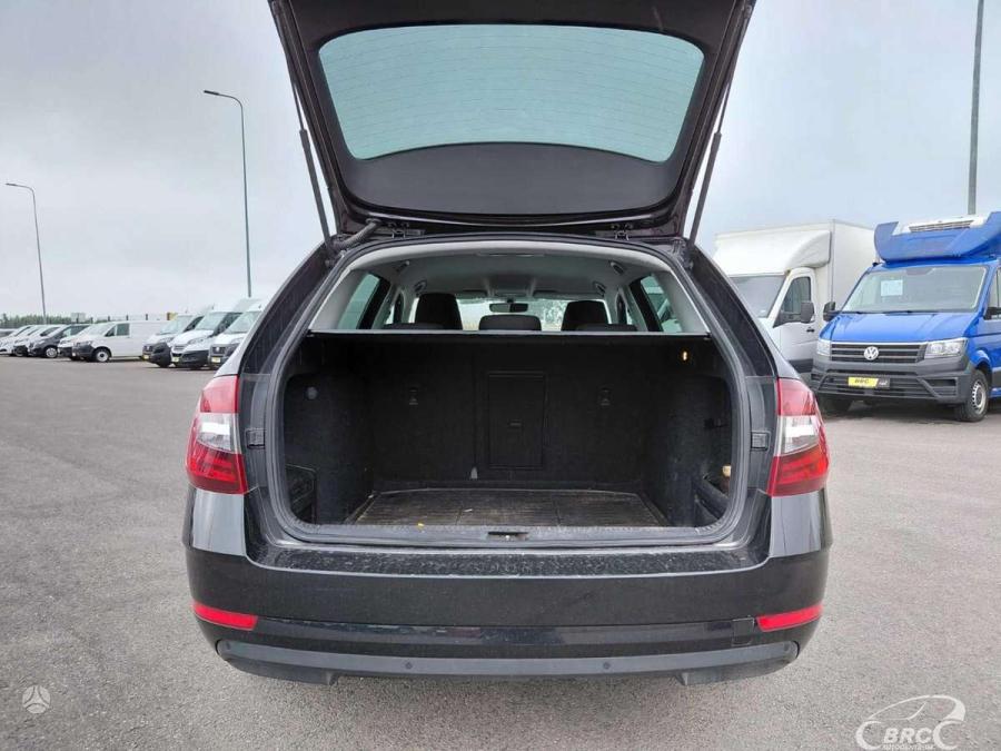 Melns Skoda Octavia 2020 Viļņa, ar dzinēja tilpumu 1.60 L un nobraukumu 240 tūkst. km par 10890 €, foto 17 vietnē AUTOMOTO.COM.LV