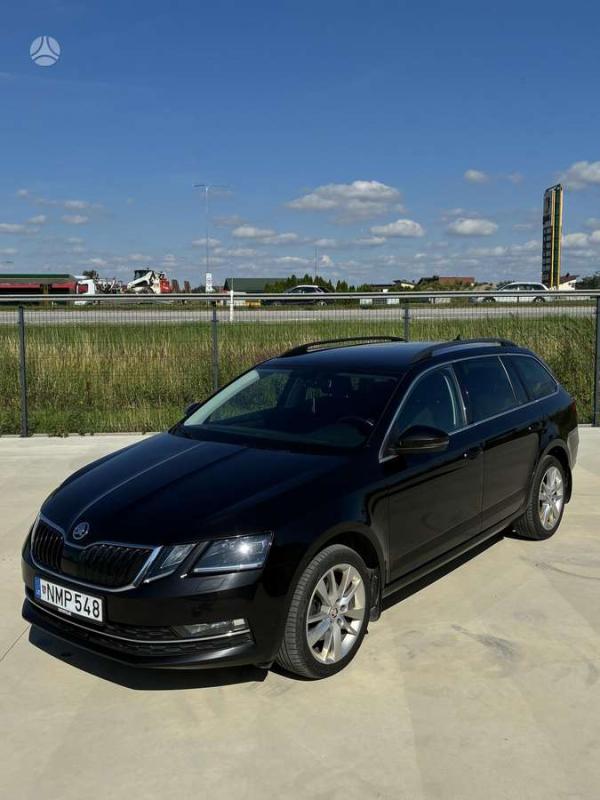 Black Skoda Octavia 2020 in Klaipeda, with an engine capacity of 1.97 L and mileage of 173 thousand km for 12499 €, photo 1 on AUTOMOTO.COM.LV