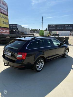 Melns Skoda Octavia 2020 Klaipėda, ar dzinēja tilpumu 1.97 L un nobraukumu 173 tūkst. km par 12499 €, foto 5 vietnē AUTOMOTO.COM.LV