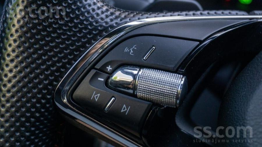 Melns Skoda Octavia 2020 Rīga, ar dzinēja tilpumu 2.00 L un nobraukumu 277 tūkst. km par 18390 €, foto 24 vietnē AUTOMOTO.COM.LV