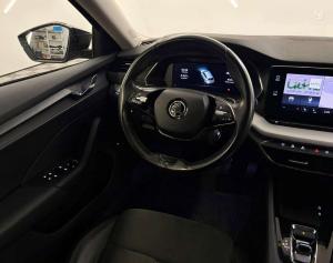 Melns Skoda Octavia 2020 Marijampole, ar dzinēja tilpumu 1.97 L un nobraukumu 187 tūkst. km par 14850 €, foto 23 vietnē AUTOMOTO.COM.LV