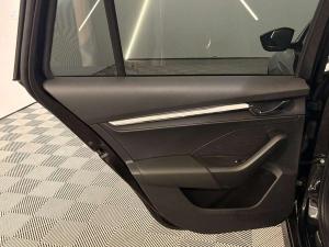 Melns Skoda Octavia 2020 Marijampole, ar dzinēja tilpumu 1.97 L un nobraukumu 187 tūkst. km par 14850 €, foto 27 vietnē AUTOMOTO.COM.LV