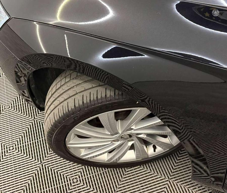 Melns Skoda Octavia 2020 Marijampole, ar dzinēja tilpumu 1.97 L un nobraukumu 187 tūkst. km par 14850 €, foto 30 vietnē AUTOMOTO.COM.LV