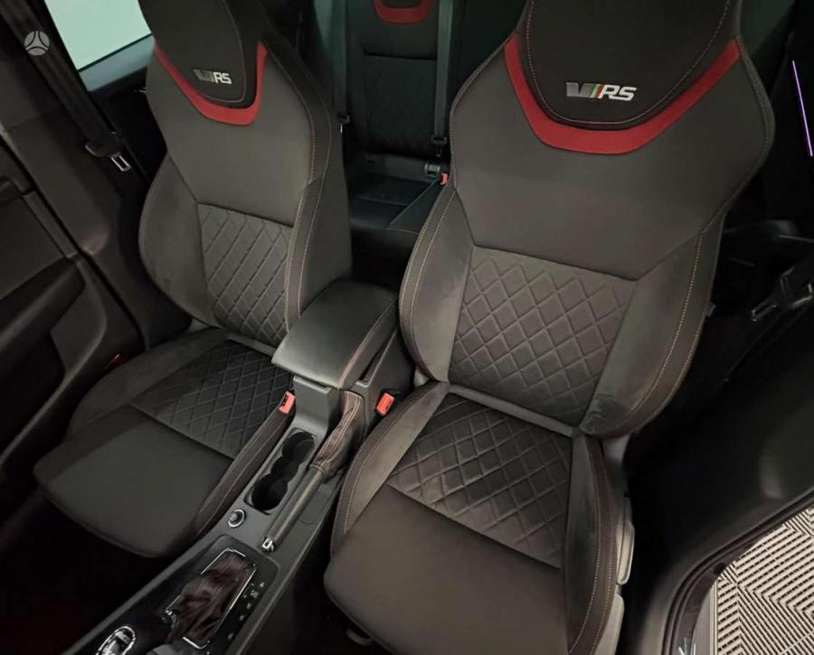 Black Skoda Octavia 2020 in Marijampole, with an engine capacity of 1.97 L and mileage of 226 thousand km for 14450 €, photo 12 on AUTOMOTO.COM.LV