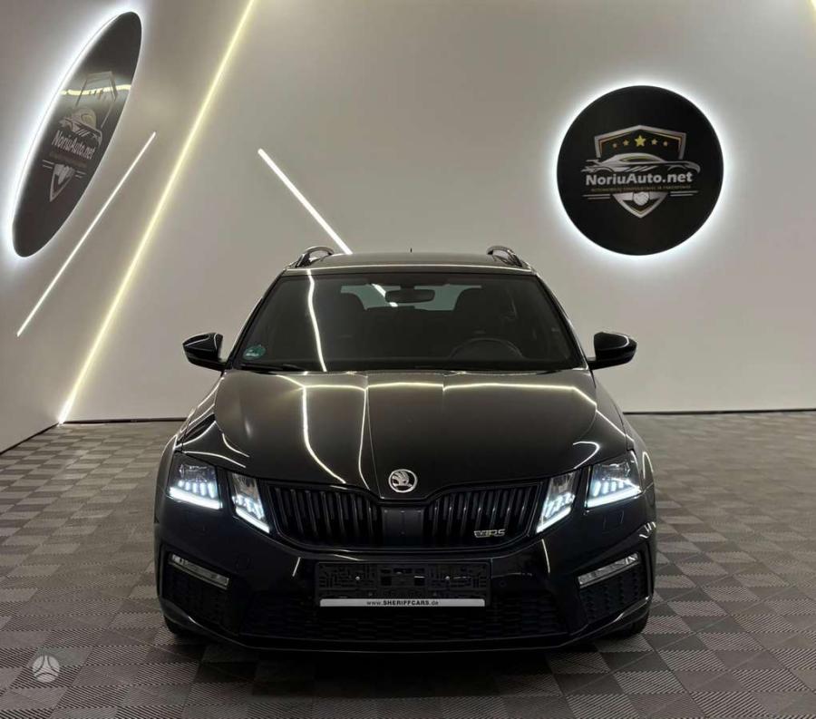 Black Skoda Octavia 2020 in Marijampole, with an engine capacity of 1.97 L and mileage of 226 thousand km for 14450 €, photo 13 on AUTOMOTO.COM.LV