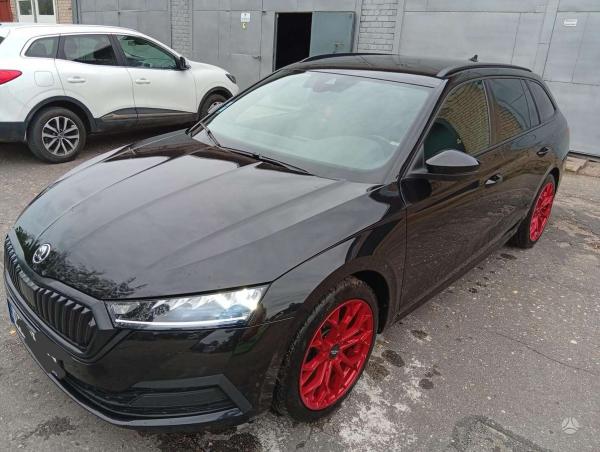 Black Skoda Octavia 2020 in Jurbarkas, with an engine capacity of 1.97 L and mileage of 258 thousand km for 11950 €, photo 3 on AUTOMOTO.COM.LV
