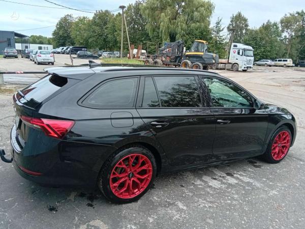Black Skoda Octavia 2020 in Jurbarkas, with an engine capacity of 1.97 L and mileage of 258 thousand km for 11950 €, photo 7 on AUTOMOTO.COM.LV