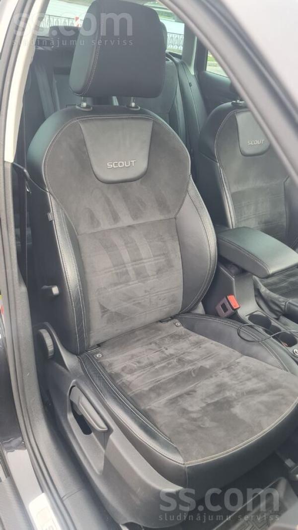Skoda Octavia 2020 Rīga vietnē Melns Skoda Octavia 2020 Rīga, ar dzinēja tilpumu 2.00 L un nobraukumu 190 tūkst. km par 15800 €, foto 11 vietnē AUTOMOTO.COM.LV