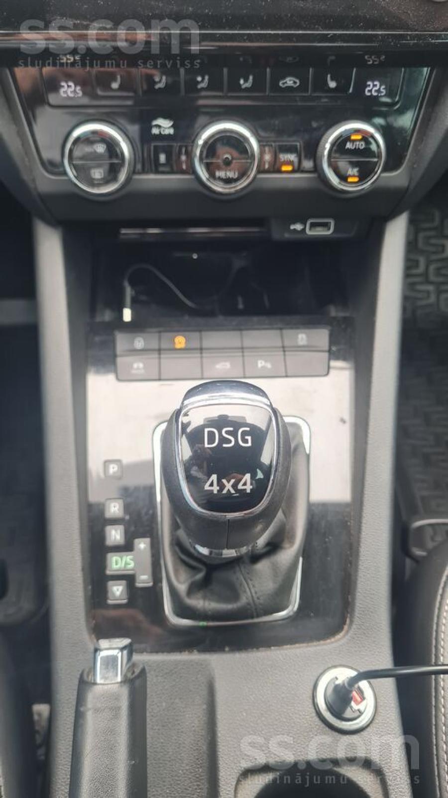 Melns Skoda Octavia 2020 Rīga, ar dzinēja tilpumu 2.00 L un nobraukumu 190 tūkst. km par 15800 €, foto 24 vietnē AUTOMOTO.COM.LV