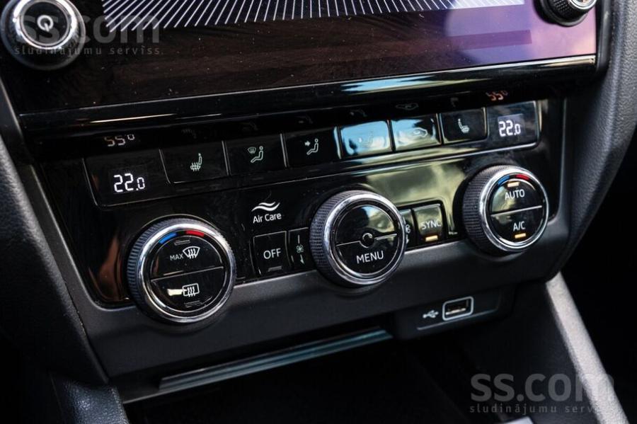 Black Skoda Octavia 2020 in Riga, with an engine capacity of 2.00 L and mileage of 187 thousand km for 11950 €, photo 15 on AUTOMOTO.COM.LV