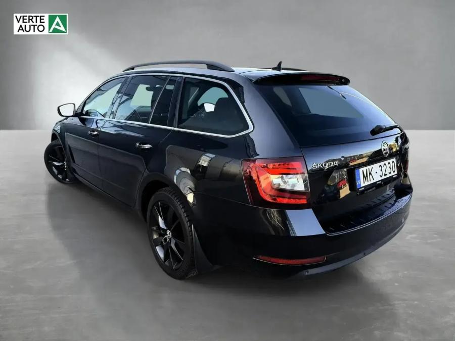 Black Skoda Octavia 2020 in Riga, with an engine capacity of 1.50 L and mileage of 197 thousand km for 9990 €, photo 5 on AUTOMOTO.COM.LV