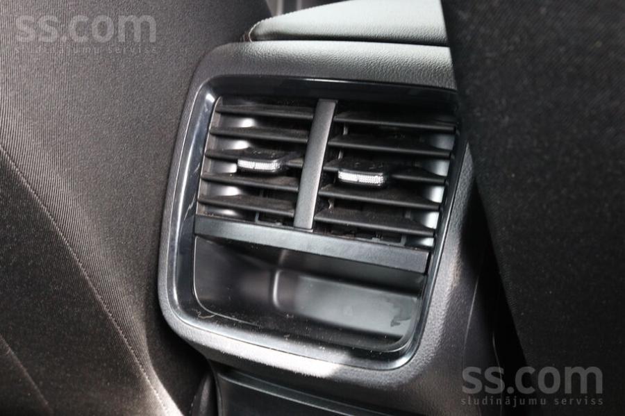 Black Skoda Octavia 2021 in Riga, with an engine capacity of 1.50 L and mileage of 99 thousand km for 2200 €, photo 21 on AUTOMOTO.COM.LV