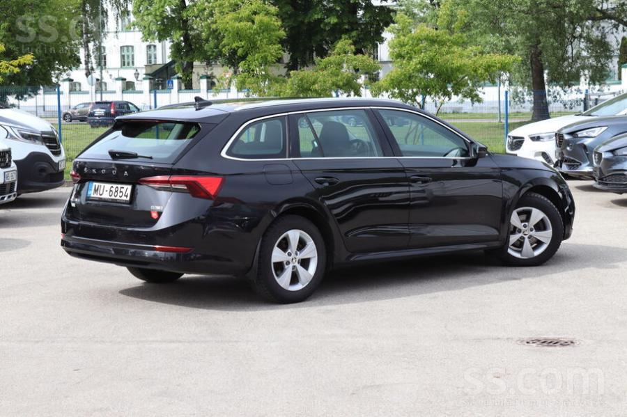 Black Skoda Octavia 2021 in Riga, with an engine capacity of 1.50 L and mileage of 99 thousand km for 2200 €, photo 28 on AUTOMOTO.COM.LV
