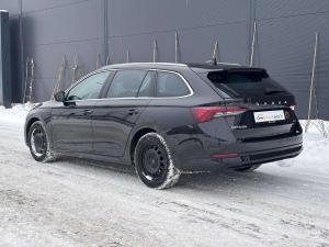 Black Skoda Octavia 2021 in Vilnius, with an engine capacity of 1.00 L and mileage of 271 thousand km for 11700 €, photo 6 on AUTOMOTO.COM.LV