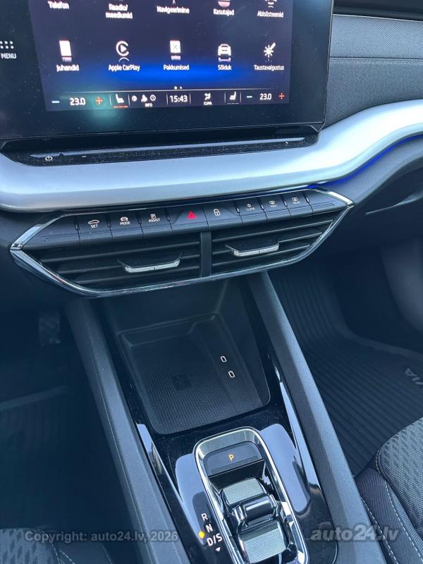 Black Skoda Octavia 2021 in Tallinn, with an engine capacity of 1.50 L and mileage of 98 thousand km for 17000 €, photo 11 on AUTOMOTO.COM.LV