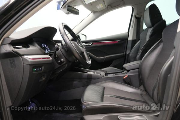 Melns Skoda Octavia 2021 Tallina, ar dzinēja tilpumu 1.50 L un nobraukumu 125 tūkst. km par 14900 €, foto 5 vietnē AUTOMOTO.COM.LV