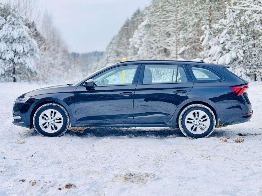 Melns Skoda Octavia 2021 Viļņa, ar dzinēja tilpumu 1.00 L un nobraukumu 247 tūkst. km par 9999 €, foto 4 vietnē AUTOMOTO.COM.LV