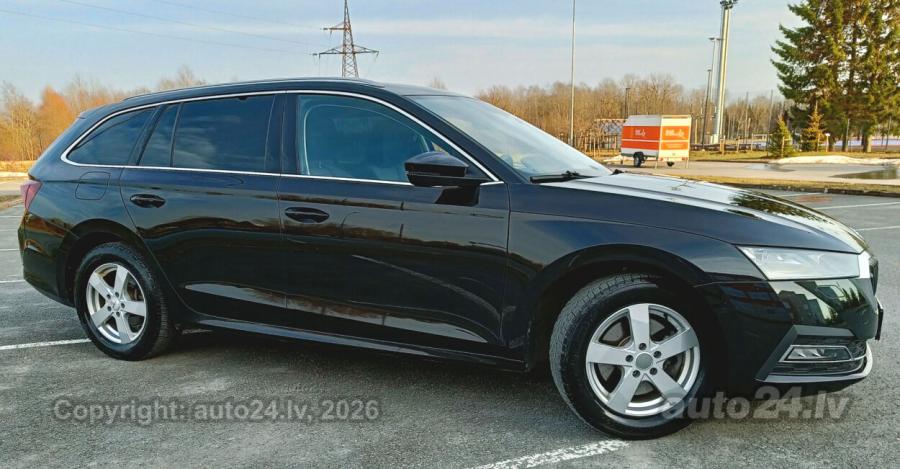 Black Skoda Octavia 2021 in Tallinn, with an engine capacity of 1.40 L and mileage of 75 thousand km for 19400 €, photo 6 on AUTOMOTO.COM.LV