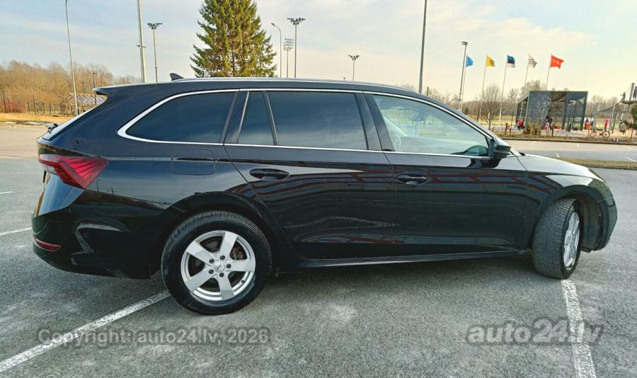 Black Skoda Octavia 2021 in Tallinn, with an engine capacity of 1.40 L and mileage of 75 thousand km for 19400 €, photo 7 on AUTOMOTO.COM.LV