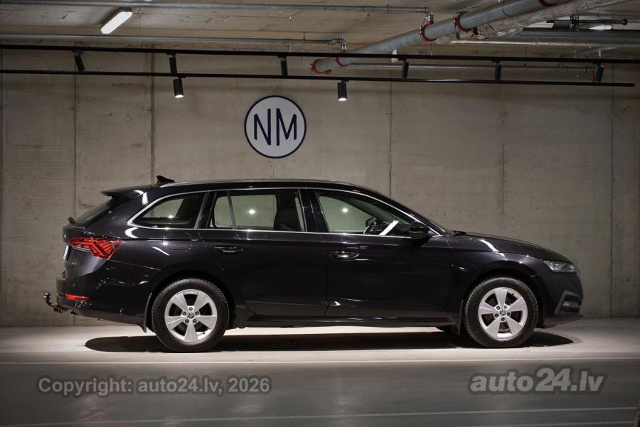 Black Skoda Octavia 2021 in Tallinn, with an engine capacity of 1.50 L and mileage of 138 thousand km for 16490 €, photo 9 on AUTOMOTO.COM.LV