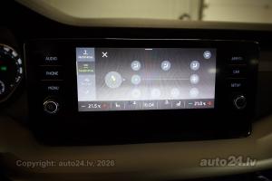 Black Skoda Octavia 2021 in Tallinn, with an engine capacity of 1.50 L and mileage of 138 thousand km for 16490 €, photo 20 on AUTOMOTO.COM.LV