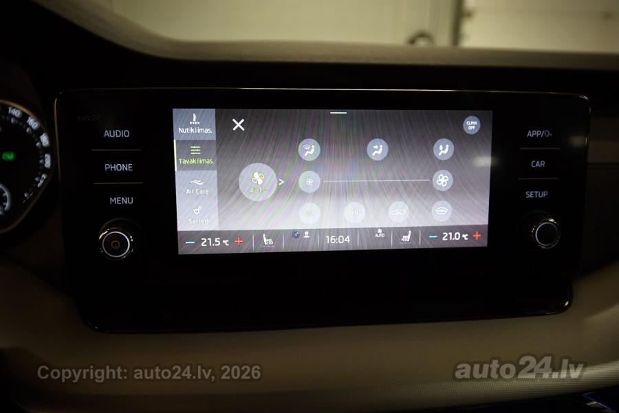 Black Skoda Octavia 2021 in Tallinn, with an engine capacity of 1.50 L and mileage of 138 thousand km for 16490 €, photo 20 on AUTOMOTO.COM.LV